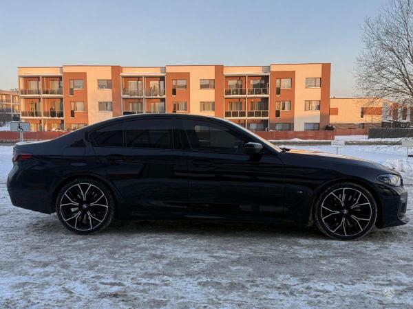 Melns BMW 530 2022 Viļņa, ar dzinēja tilpumu 3.00 L un nobraukumu 281 tūkst. km par 26700 €, foto 10 vietnē AUTOMOTO.COM.LV