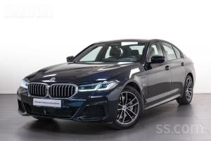 Melns BMW 530 2022 Rīga, ar dzinēja tilpumu 2.00 L un nobraukumu 87 tūkst. km par 37500 €, foto  vietnē AUTOMOTO.COM.LV