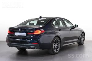 Melns BMW 530 2022 Rīga, ar dzinēja tilpumu 2.00 L un nobraukumu 87 tūkst. km par 37500 €, foto 3 vietnē AUTOMOTO.COM.LV
