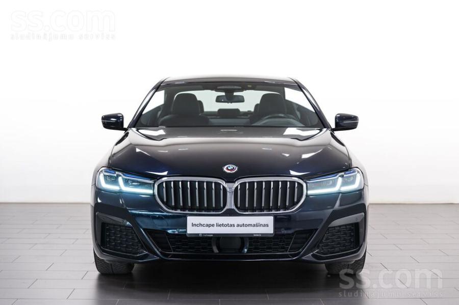 Melns BMW 530 2022 Rīga, ar dzinēja tilpumu 2.00 L un nobraukumu 87 tūkst. km par 37500 €, foto 4 vietnē AUTOMOTO.COM.LV