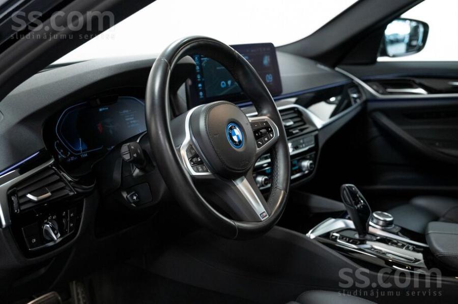 Melns BMW 530 2022 Rīga, ar dzinēja tilpumu 2.00 L un nobraukumu 87 tūkst. km par 37500 €, foto 11 vietnē AUTOMOTO.COM.LV