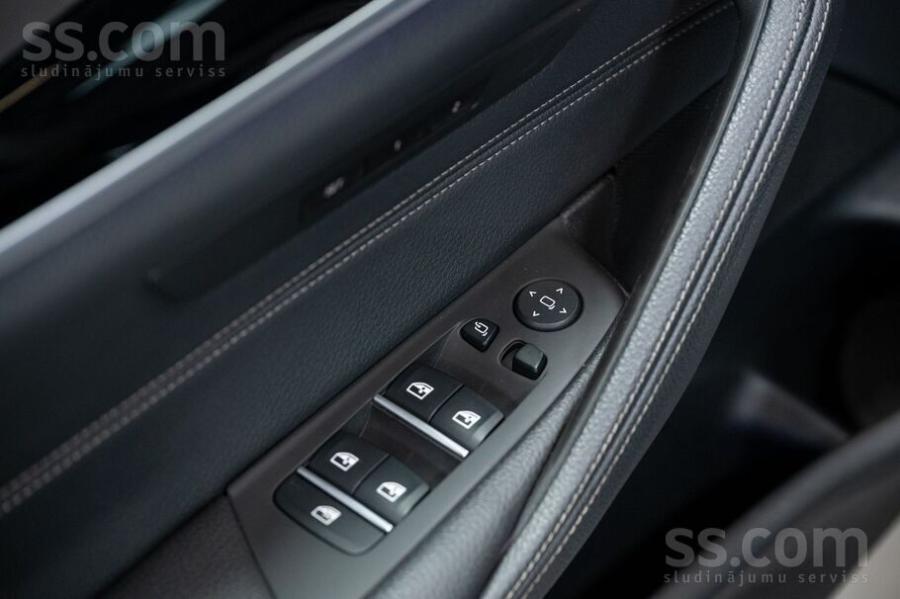Melns BMW 530 2022 Rīga, ar dzinēja tilpumu 2.00 L un nobraukumu 87 tūkst. km par 37500 €, foto 22 vietnē AUTOMOTO.COM.LV