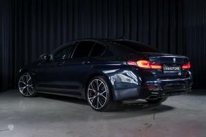 Black BMW 530 2022 in Vilnius, with an engine capacity of 2.00 L and mileage of 58 thousand km for 34999 €, photo 7 on AUTOMOTO.COM.LV