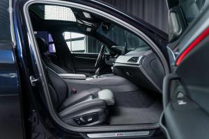 Black BMW 530 2022 in Vilnius, with an engine capacity of 2.00 L and mileage of 58 thousand km for 34999 €, photo 28 on AUTOMOTO.COM.LV