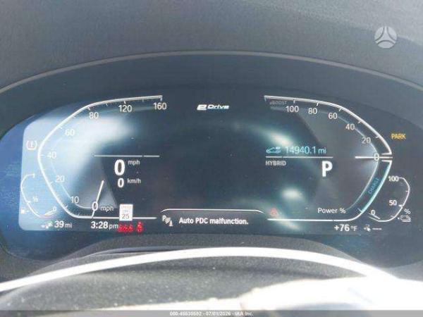 Black BMW 530 2022 in Klaipeda, with an engine capacity of 0.00 L and mileage of 119 thousand km for 3025 €, photo 7 on AUTOMOTO.COM.LV