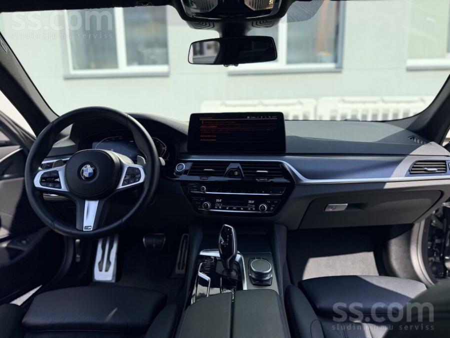 Melns BMW 530 2022 Rīga, ar dzinēja tilpumu 3.00 L un nobraukumu 67 tūkst. km par 39000 €, foto 8 vietnē AUTOMOTO.COM.LV