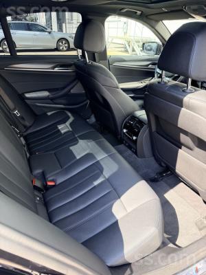Melns BMW 530 2022 Rīga, ar dzinēja tilpumu 3.00 L un nobraukumu 67 tūkst. km par 39000 €, foto 12 vietnē AUTOMOTO.COM.LV