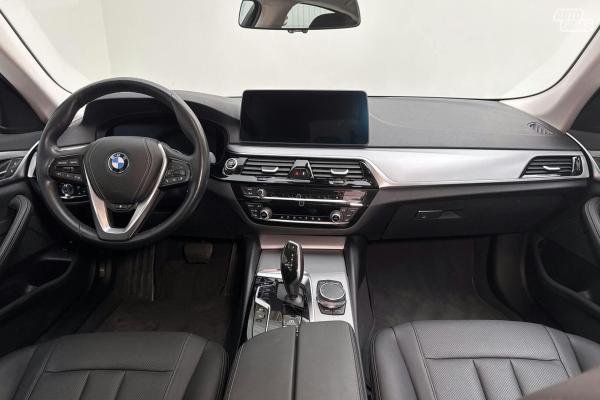 Melns BMW 530 2023 Kauņa, ar dzinēja tilpumu 0.00 L un nobraukumu 76 tūkst. km par 34918 €, foto 6 vietnē AUTOMOTO.COM.LV