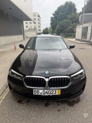 Melns BMW 530 2023 Viļņa, ar dzinēja tilpumu 2.00 L un nobraukumu 220 tūkst. km par 30500 €, foto  vietnē AUTOMOTO.COM.LV