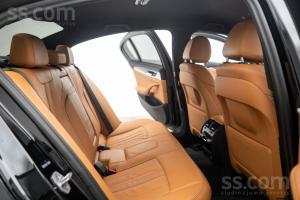 Черный БМВ 530 2023 в Таллин, объемом двигателя 3.00 л и пробегом 184 тыс. км за 36499 €, фото 12 на AUTOMOTO.COM.LV