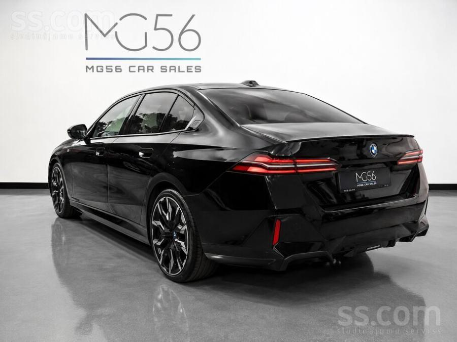 Melns BMW 530 2024 Rīga, ar dzinēja tilpumu 2.00 L un nobraukumu 24 tūkst. km par 58900 €, foto 6 vietnē AUTOMOTO.COM.LV
