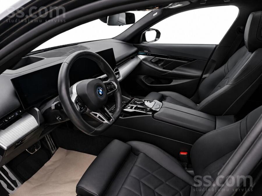 Melns BMW 530 2024 Rīga, ar dzinēja tilpumu 2.00 L un nobraukumu 24 tūkst. km par 58900 €, foto 9 vietnē AUTOMOTO.COM.LV