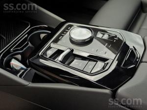 Melns BMW 530 2024 Rīga, ar dzinēja tilpumu 2.00 L un nobraukumu 24 tūkst. km par 58900 €, foto 17 vietnē AUTOMOTO.COM.LV