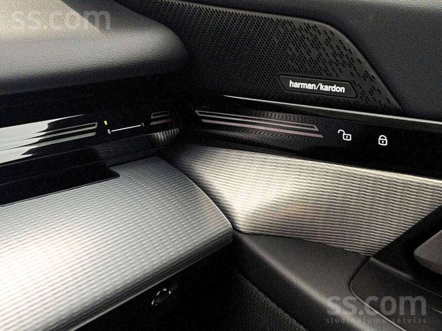 Melns BMW 530 2024 Rīga, ar dzinēja tilpumu 2.00 L un nobraukumu 24 tūkst. km par 58900 €, foto 19 vietnē AUTOMOTO.COM.LV