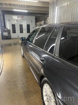 Black BMW 530 1999 in Bauska, with an engine capacity of 3.00 L and mileage of 306 thousand km for 2200 €, photo  on AUTOMOTO.COM.LV