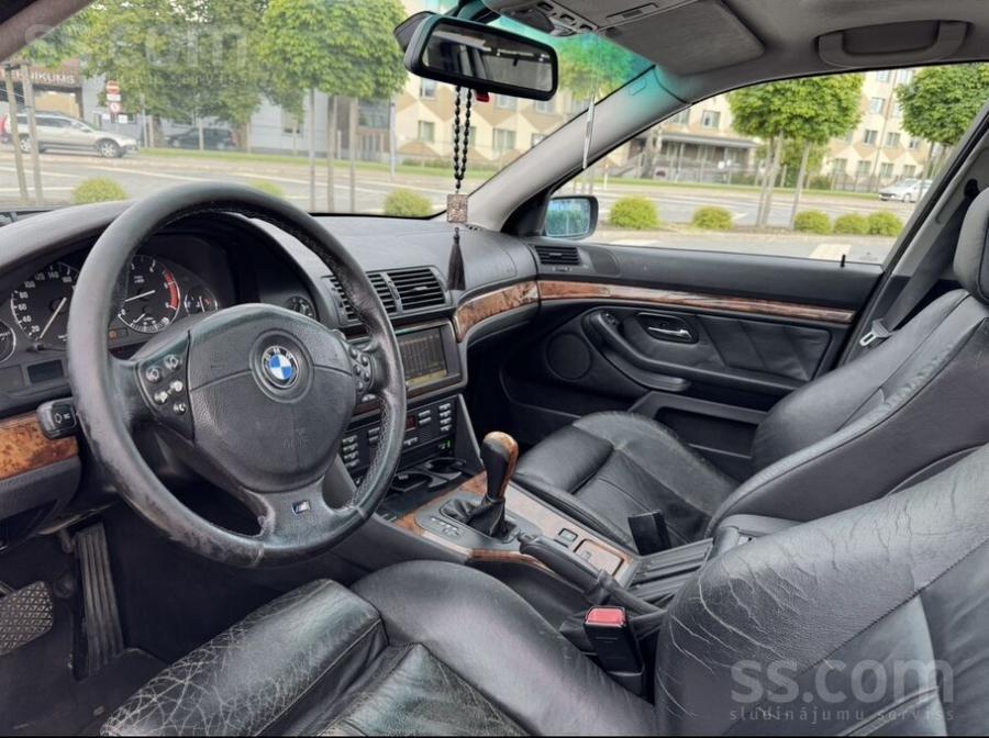 Melns BMW 530 1999 Jelgava, ar dzinēja tilpumu 3.00 L un nobraukumu 406 tūkst. km par 2150 €, foto 11 vietnē AUTOMOTO.COM.LV