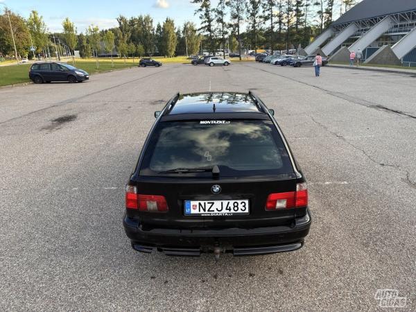 Melns BMW 530 2000 Viļņa, ar dzinēja tilpumu 3.00 L un nobraukumu 504 tūkst. km par 1600 €, foto 7 vietnē AUTOMOTO.COM.LV