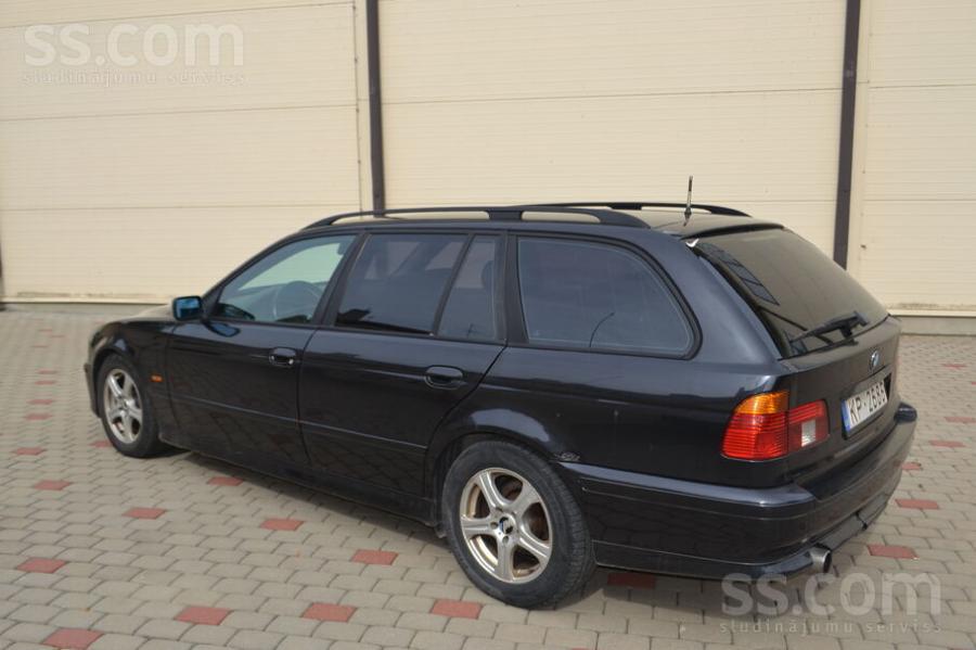 Black BMW 530 2000 in Aizkraukle, with an engine capacity of 3.00 L and mileage of 392 thousand km for 1300 €, photo 1 on AUTOMOTO.COM.LV