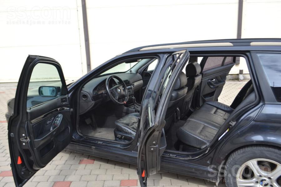 Black BMW 530 2000 in Aizkraukle, with an engine capacity of 3.00 L and mileage of 392 thousand km for 1300 €, photo 9 on AUTOMOTO.COM.LV