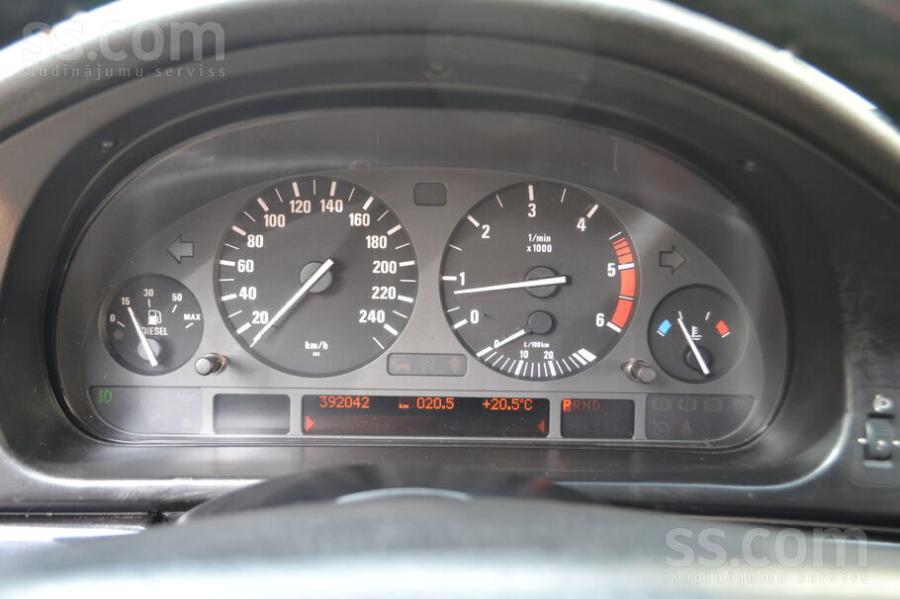 Black BMW 530 2000 in Aizkraukle, with an engine capacity of 3.00 L and mileage of 392 thousand km for 1300 €, photo 10 on AUTOMOTO.COM.LV