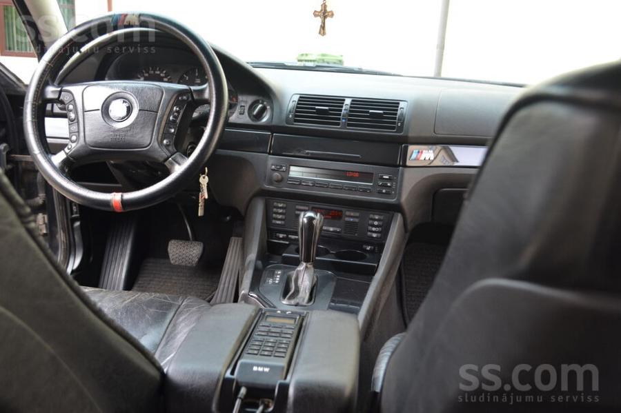 Black BMW 530 2000 in Aizkraukle, with an engine capacity of 3.00 L and mileage of 392 thousand km for 1300 €, photo 11 on AUTOMOTO.COM.LV