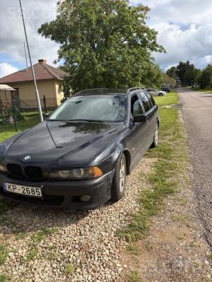 Black BMW 530 2000 in Cesis, with an engine capacity of 3.00 L and mileage of 390 thousand km for 1450 €, photo 9 on AUTOMOTO.COM.LV