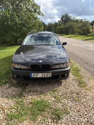 Black BMW 530 2000 in Cesis, with an engine capacity of 3.00 L and mileage of 390 thousand km for 1450 €, photo 11 on AUTOMOTO.COM.LV