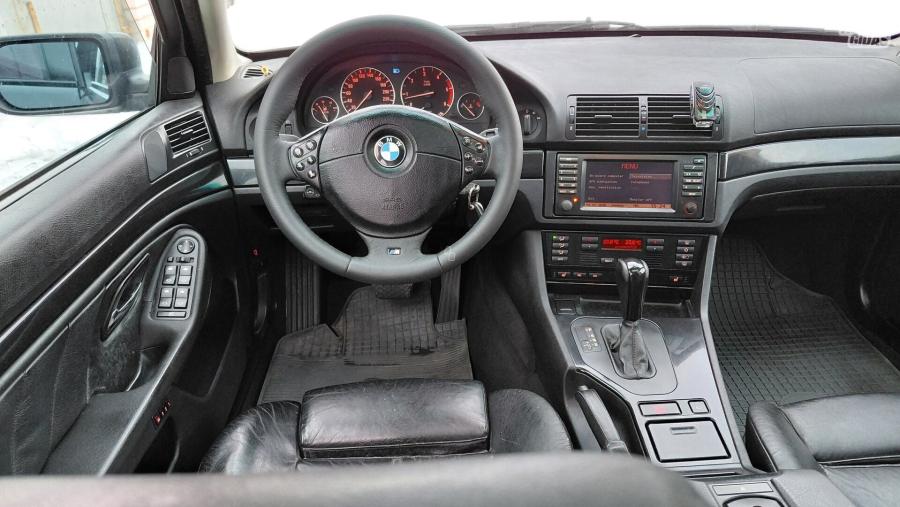 Melns BMW 530 2001 Mažeikiai, ar dzinēja tilpumu 3.00 L un nobraukumu 490 tūkst. km par 1750 €, foto 13 vietnē AUTOMOTO.COM.LV