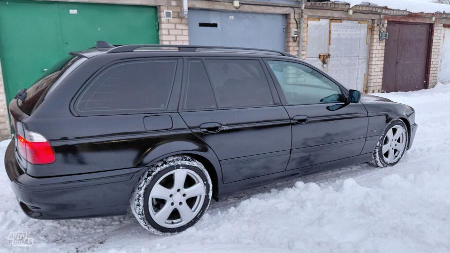 Melns BMW 530 2001 Mažeikiai, ar dzinēja tilpumu 3.00 L un nobraukumu 490 tūkst. km par 1750 €, foto 14 vietnē AUTOMOTO.COM.LV
