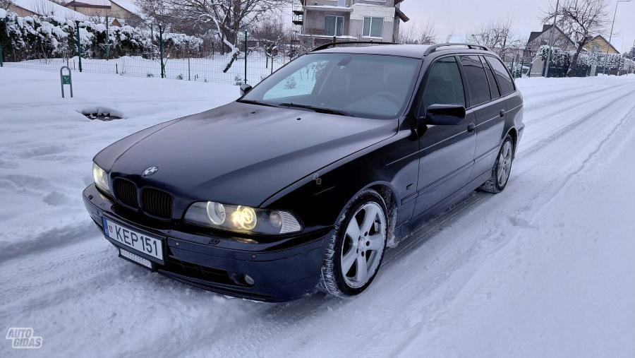 Melns BMW 530 2001 Mažeikiai, ar dzinēja tilpumu 3.00 L un nobraukumu 490 tūkst. km par 1750 €, foto 17 vietnē AUTOMOTO.COM.LV