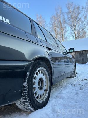 Melns BMW 530 2001 Rēzekne, ar dzinēja tilpumu 3.00 L un nobraukumu 388 tūkst. km par 2500 €, foto 8 vietnē AUTOMOTO.COM.LV