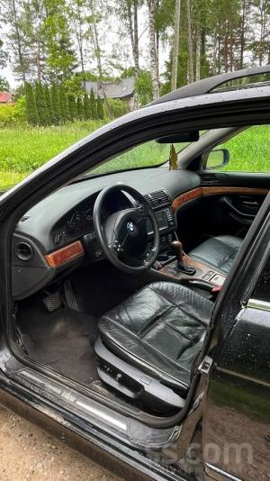 Melns BMW 530 2001 Rīga, ar dzinēja tilpumu 3.00 L un nobraukumu 407 tūkst. km par 1450 €, foto 7 vietnē AUTOMOTO.COM.LV