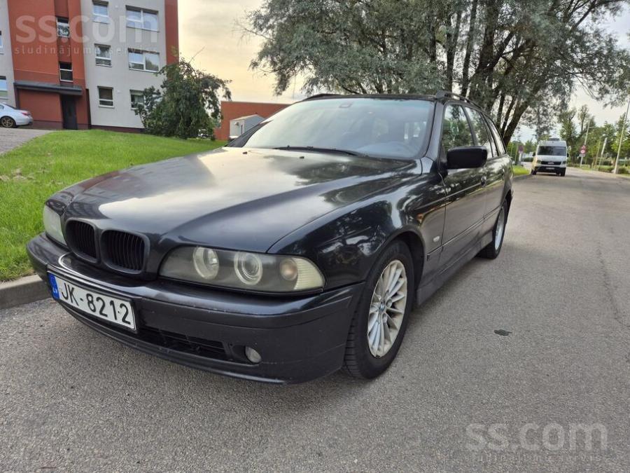 Черный БМВ 530 2001 в Рига, объемом двигателя 3.00 л и пробегом 413 тыс. км за 950 €, фото 7 на AUTOMOTO.COM.LV