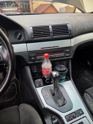 Melns BMW 530 2001 Rīga, ar dzinēja tilpumu 3.00 L un nobraukumu 442 tūkst. km par 1550 €, foto 16 vietnē AUTOMOTO.COM.LV