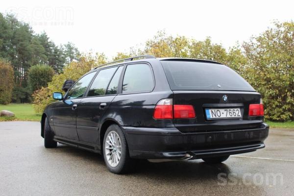 Melns BMW 530 2001 Rīga, ar dzinēja tilpumu 3.00 L un nobraukumu 400 tūkst. km par 2999 €, foto 4 vietnē AUTOMOTO.COM.LV