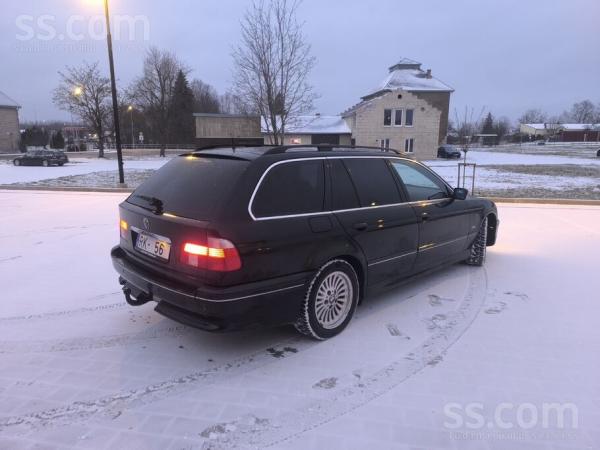 Melns BMW 530 2002 Alūksne, ar dzinēja tilpumu 3.00 L un nobraukumu 478 tūkst. km par 2100 €, foto 7 vietnē AUTOMOTO.COM.LV