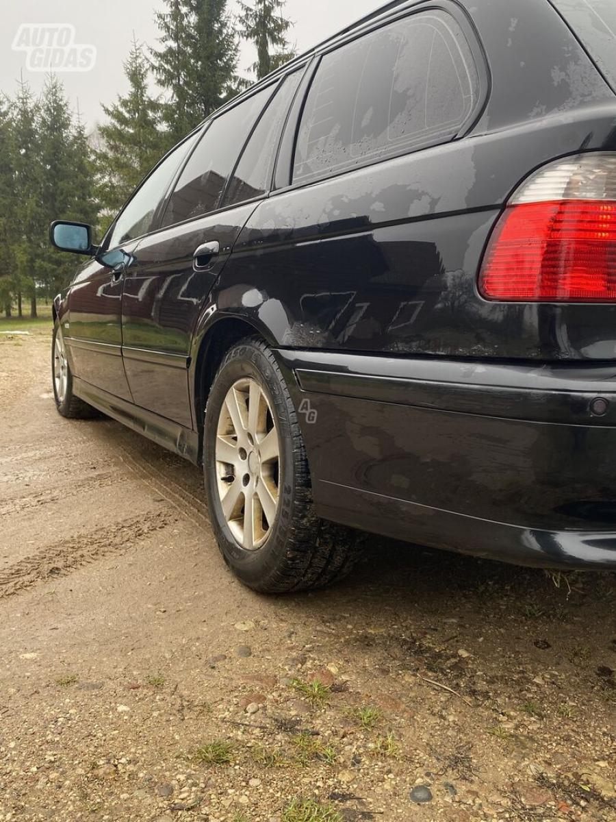Melns BMW 530 2002 Molėtai, ar dzinēja tilpumu 3.00 L un nobraukumu 355 tūkst. km par 1100 €, foto 6 vietnē AUTOMOTO.COM.LV