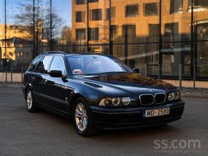 Black BMW 530 2002 in Riga, with an engine capacity of 3.00 L and mileage of 446 thousand km for 2400 €, photo 4 on AUTOMOTO.COM.LV
