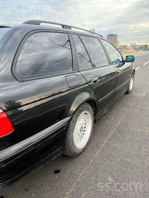 Melns BMW 530 2002 Rīga, ar dzinēja tilpumu 3.00 L un nobraukumu 360 tūkst. km par 1800 €, foto 6 vietnē AUTOMOTO.COM.LV