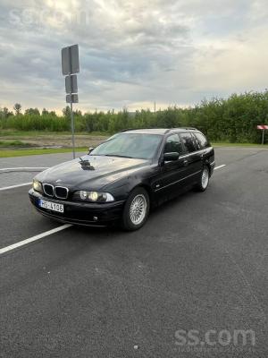Melns BMW 530 2002 Rīga, ar dzinēja tilpumu 3.00 L un nobraukumu 360 tūkst. km par 1800 €, foto 7 vietnē AUTOMOTO.COM.LV