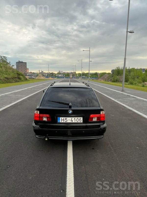 Melns BMW 530 2002 Rīga, ar dzinēja tilpumu 3.00 L un nobraukumu 360 tūkst. km par 1800 €, foto 8 vietnē AUTOMOTO.COM.LV