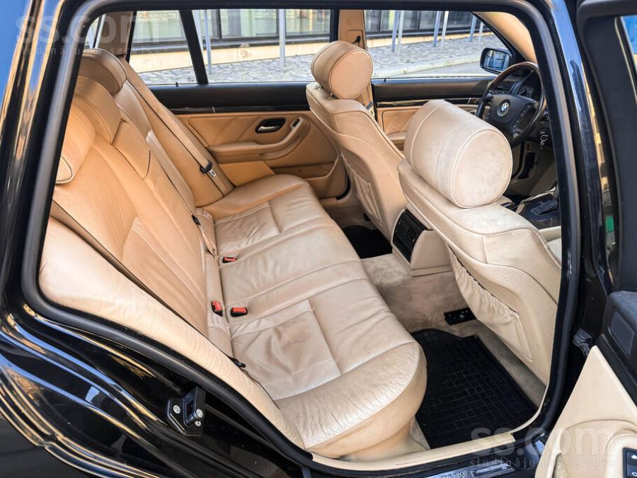 Melns BMW 530 2002 Rīga, ar dzinēja tilpumu 3.00 L un nobraukumu 446 tūkst. km par 2800 €, foto 7 vietnē AUTOMOTO.COM.LV