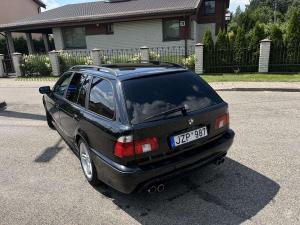 Melns BMW 530 2002 Viļņa, ar dzinēja tilpumu 3.00 L un nobraukumu 400 tūkst. km par 3100 €, foto 3 vietnē AUTOMOTO.COM.LV