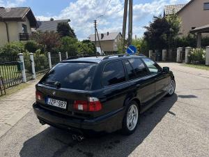 Melns BMW 530 2002 Viļņa, ar dzinēja tilpumu 3.00 L un nobraukumu 400 tūkst. km par 3100 €, foto 4 vietnē AUTOMOTO.COM.LV