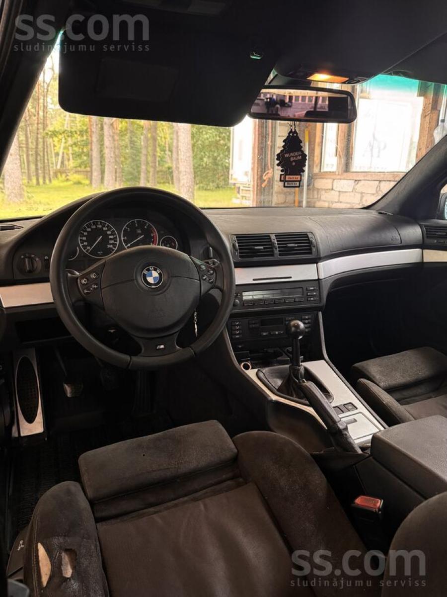 Black BMW 530 2002 in Riga, with an engine capacity of 3.00 L and mileage of 0 thousand km for 2600 €, photo 6 on AUTOMOTO.COM.LV