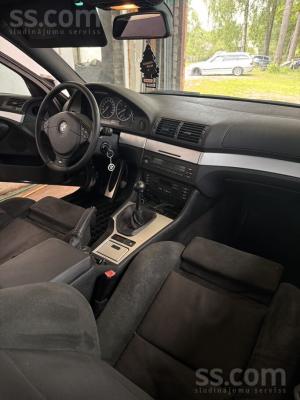 Black BMW 530 2002 in Riga, with an engine capacity of 3.00 L and mileage of 0 thousand km for 2600 €, photo 9 on AUTOMOTO.COM.LV