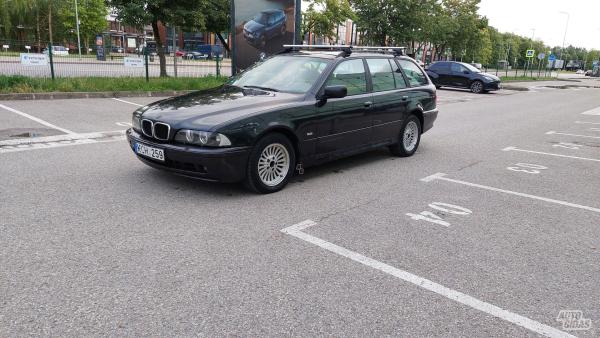 Black BMW 530 2002 in Kaunas, with an engine capacity of 3.00 L and mileage of 405 thousand km for 2100 €, photo 2 on AUTOMOTO.COM.LV