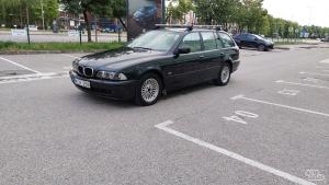 Melns BMW 530 2002 Kauņa, ar dzinēja tilpumu 3.00 L un nobraukumu 405 tūkst. km par 2100 €, foto 3 vietnē AUTOMOTO.COM.LV
