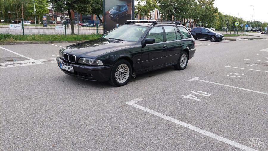 Melns BMW 530 2002 Kauņa, ar dzinēja tilpumu 3.00 L un nobraukumu 405 tūkst. km par 2100 €, foto 3 vietnē AUTOMOTO.COM.LV