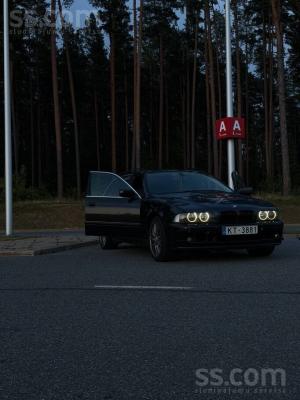 БМВ 530 2002 в Рига на AUTOMOTO.COM.LV Черный БМВ 530 2002 в Рига, объемом двигателя 3.00 л и пробегом 0 тыс. км за 3250 €, фото 1 на AUTOMOTO.COM.LV